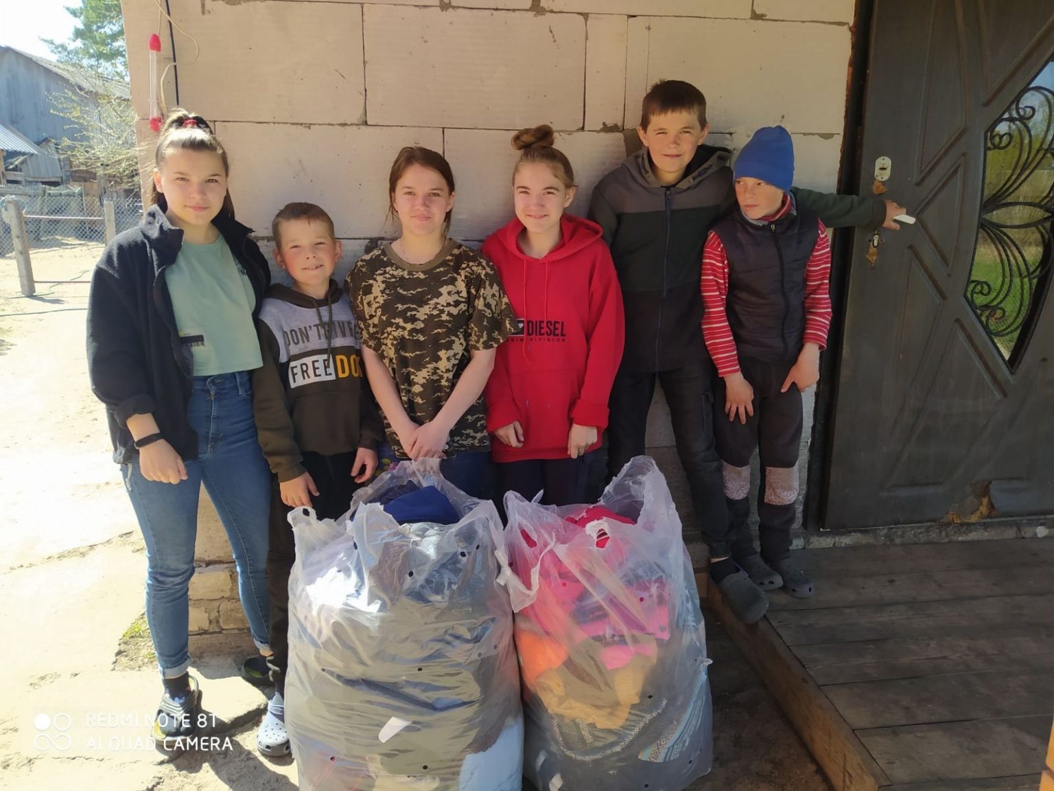 Human Bridge | Materialbistånd- för människor och miljö